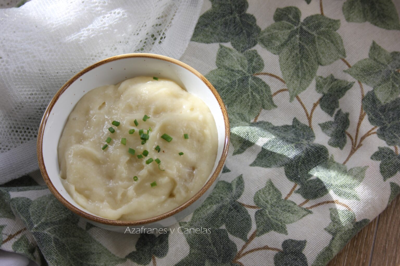 Como hacer puré de yuca en 3 cómodos pasos - Azafranes y Canelas